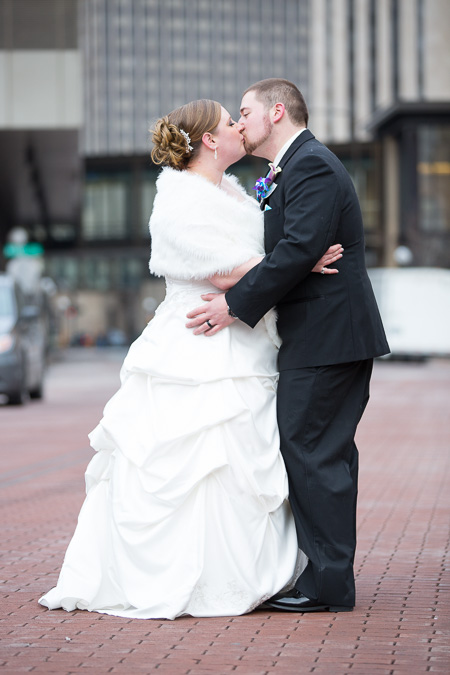 Kyle and Julie | St. Paul Wedding | Rice Park | Julie Greer Photography ...
